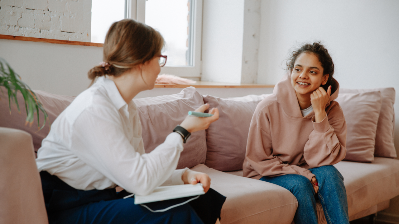 11 Key Roles of a Substance Abuse Therapist in Recovery - Hilltop Hope ...